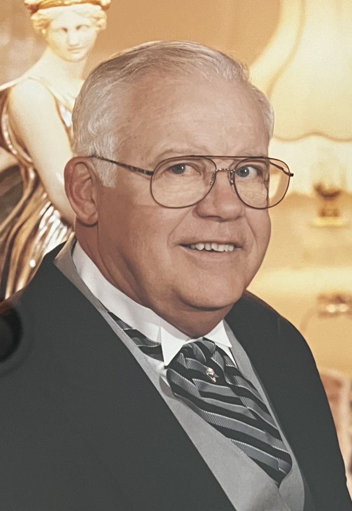 Wittgen, Edward Maurice MD - Kutis Funeral Home Inc
