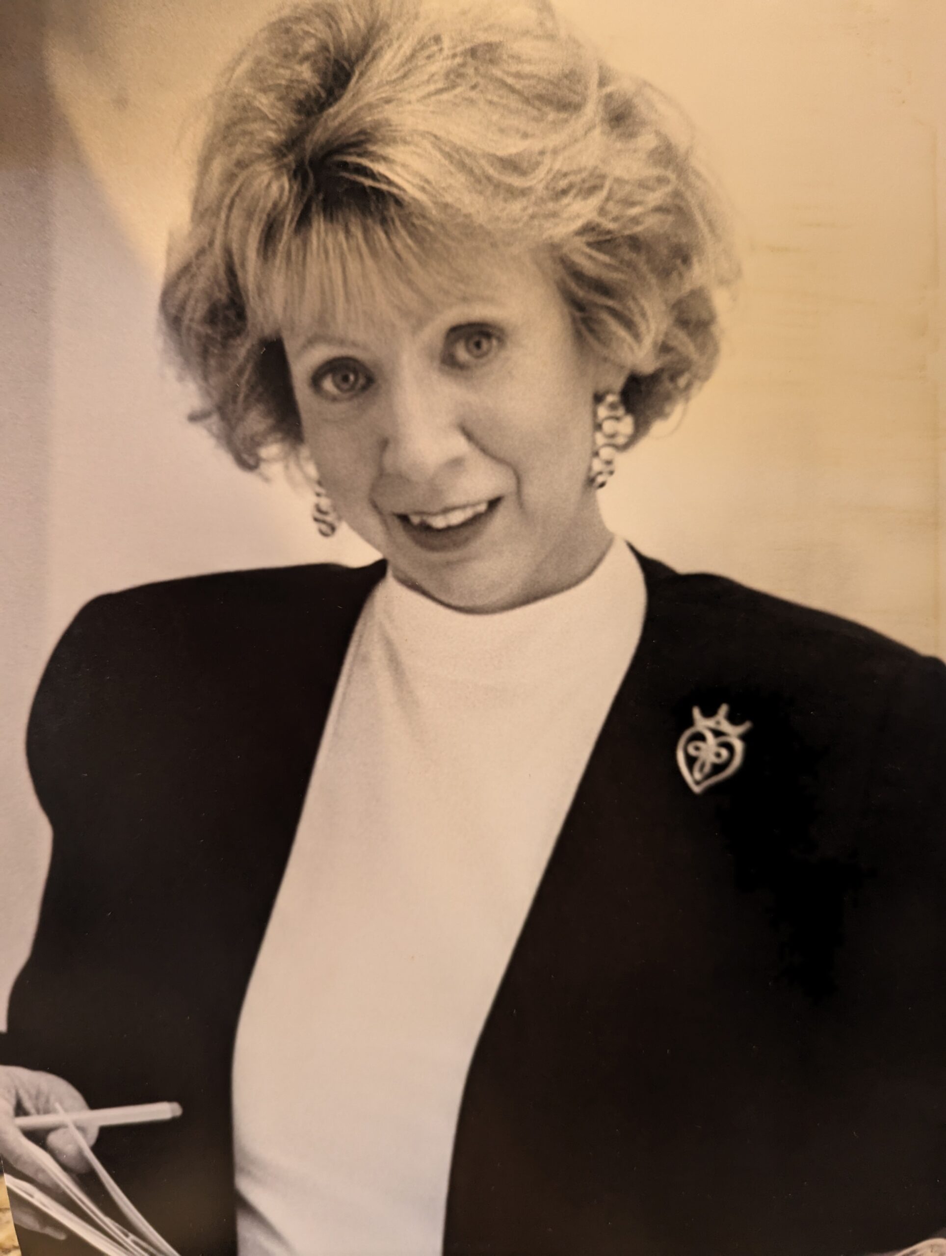 Holmes, Sue Eileen (nee Denton) - Kutis Funeral Home Inc