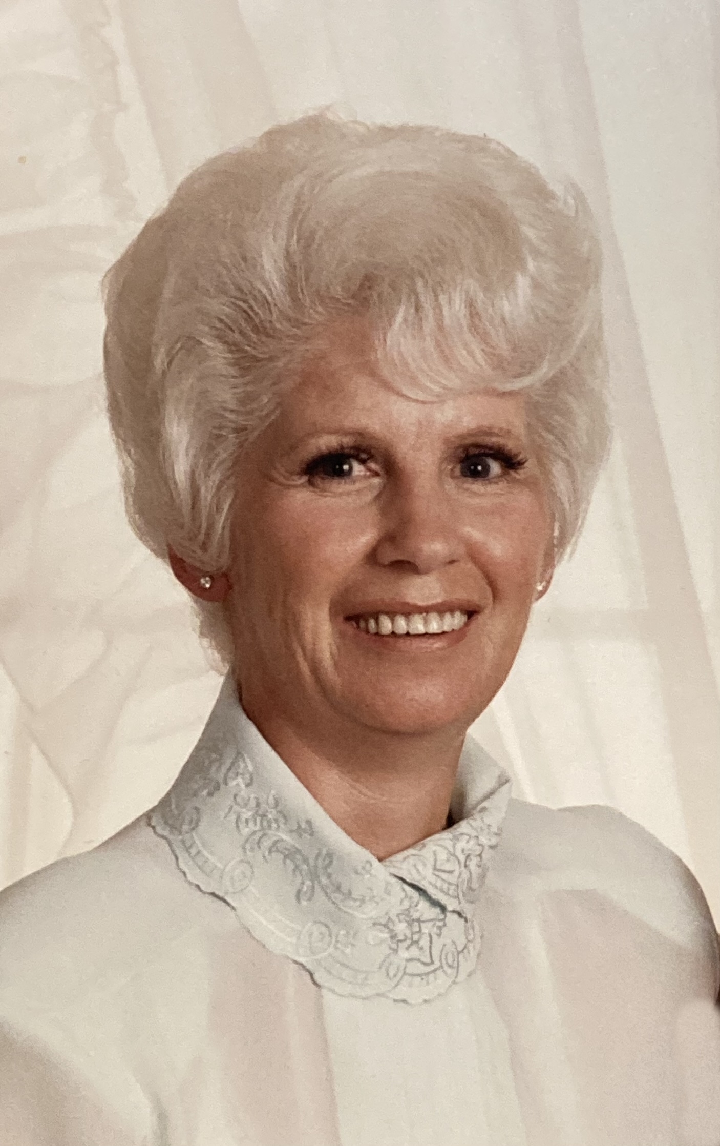 Dvorak, Shirley D. - Kutis Funeral Home Inc
