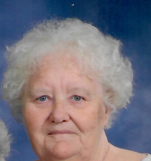 Reyes, Lora L. (nee Loser) - Kutis Funeral Home Inc