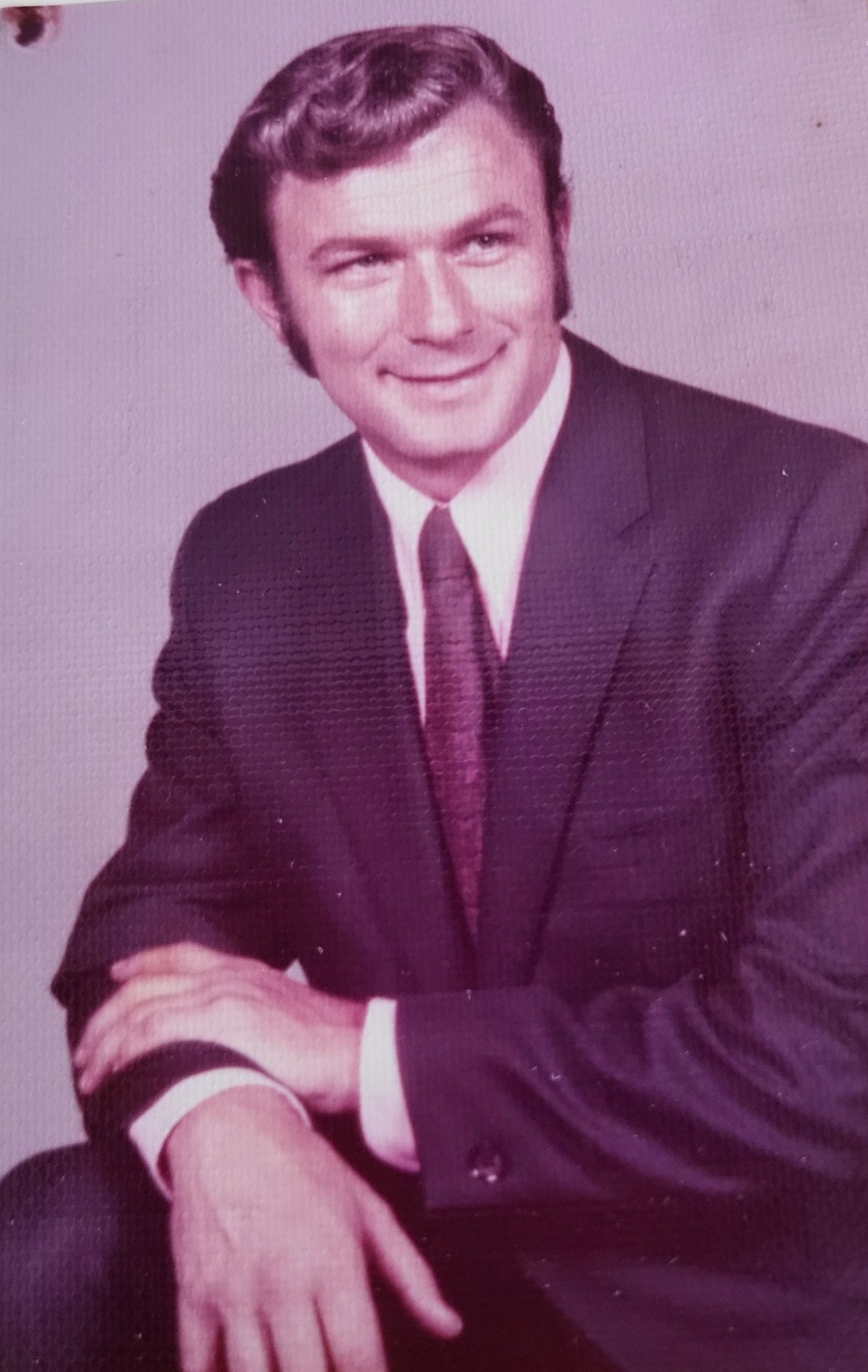 Ulsas, Lorenz C. "Larry" - Kutis Funeral Home Inc