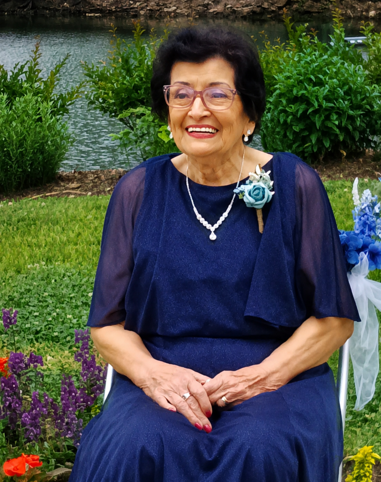 Flores, Maria Elena (nee Sandoval) - Kutis Funeral Home Inc