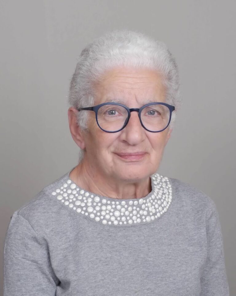 Deeba, Omayma (nee Jureidini) - Kutis Funeral Home Inc