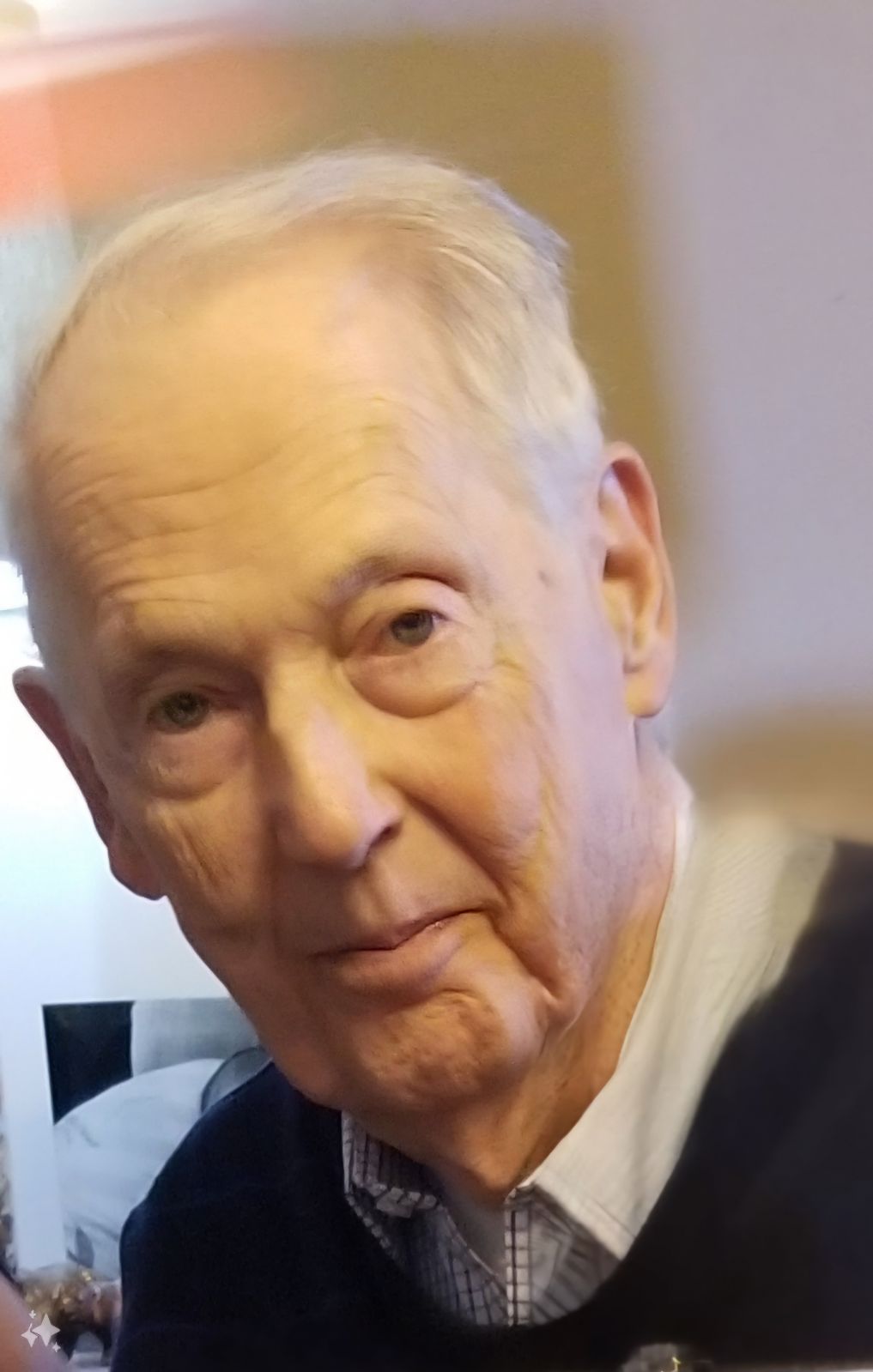 Howe, Thomas P - Kutis Funeral Home Inc