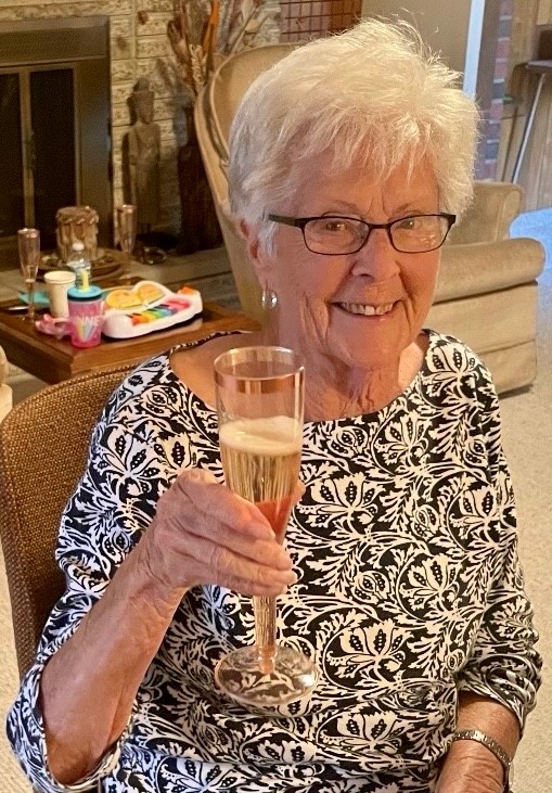 Wood-Smith, Marion Elizabeth (nee: Mueller) - Kutis Funeral Home Inc