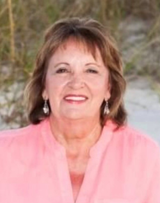 Bledsoe, Gayle (nee Counts) - Kutis Funeral Home Inc