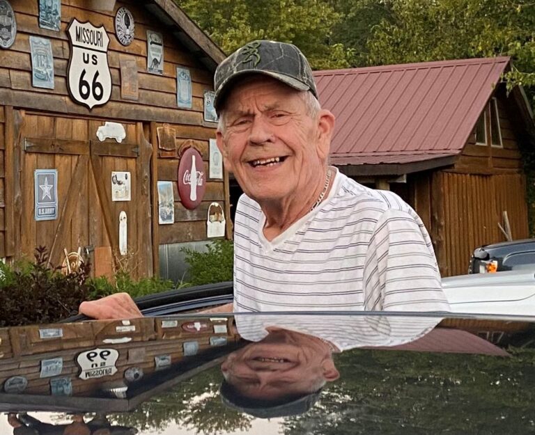 Wright, Elmer E. "Bud" - Kutis Funeral Home Inc